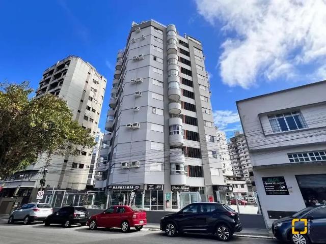 Cobertura para Venda em Florianópolis/SC Centro 3 Quartos