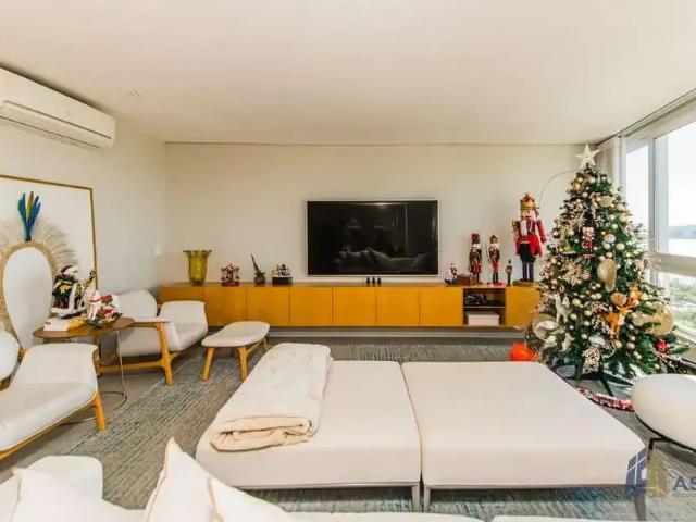 Cobertura para Venda em Florianópolis/SC Centro 3 Quartos