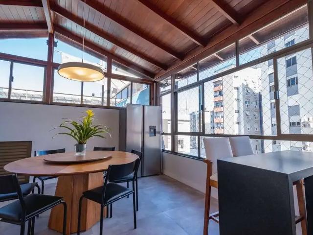 Cobertura para Venda em Florianópolis/SC Centro 3 Quartos