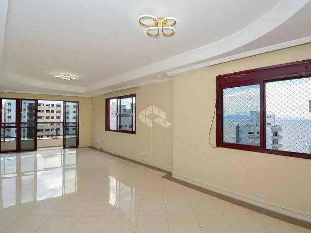 Cobertura para Venda em Florianópolis/SC Centro 4 Quartos