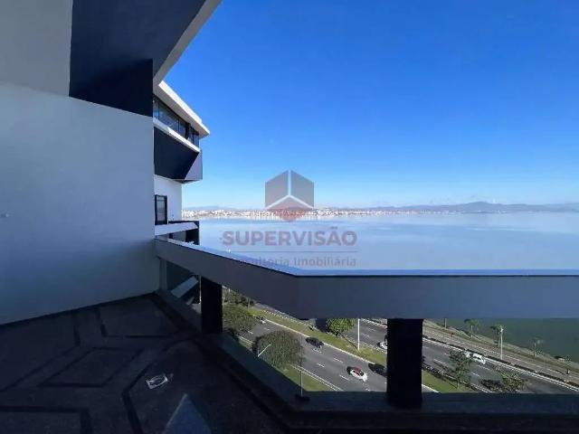Cobertura para Venda em Florianópolis/SC Centro 4 Quartos