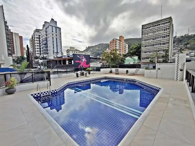 Cobertura para Venda em Florianópolis/SC Centro 4 Quartos