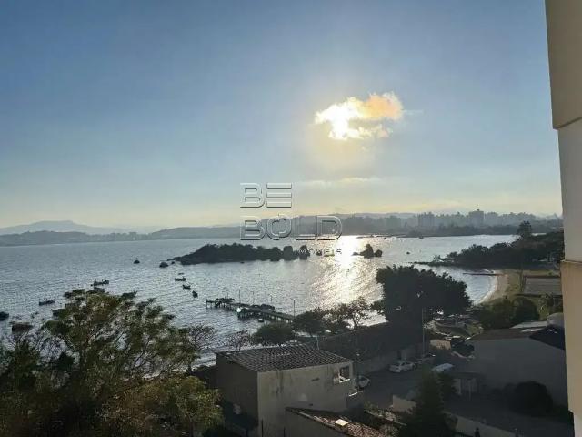 Cobertura para Venda em Florianópolis/SC Abraão 3 Quartos