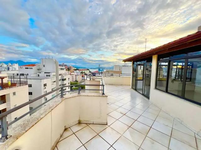 Cobertura para Venda em Florianópolis/SC Abraão 3 Quartos