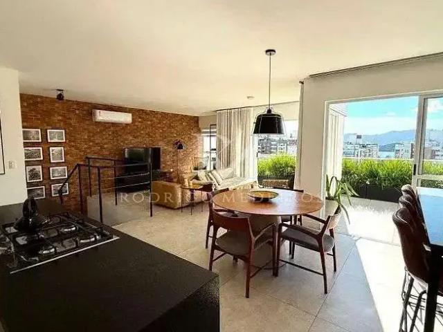 Cobertura para Venda em Florianópolis/SC Agronômica 3 Quartos