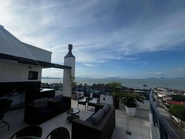 Cobertura para Venda em Florianópolis/SC Balneário 3 Quartos