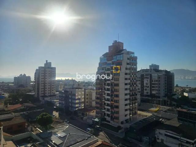 Cobertura para Venda em Florianópolis/SC Balneário 3 Quartos