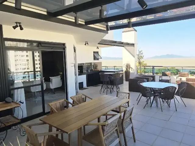 Cobertura para Venda em Florianópolis/SC Balneário 3 Quartos