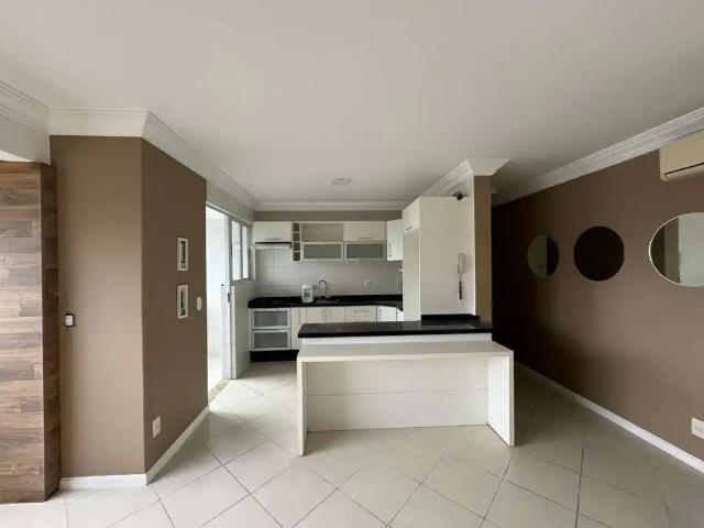 Cobertura para Venda em Florianópolis/SC Estreito 3 Quartos