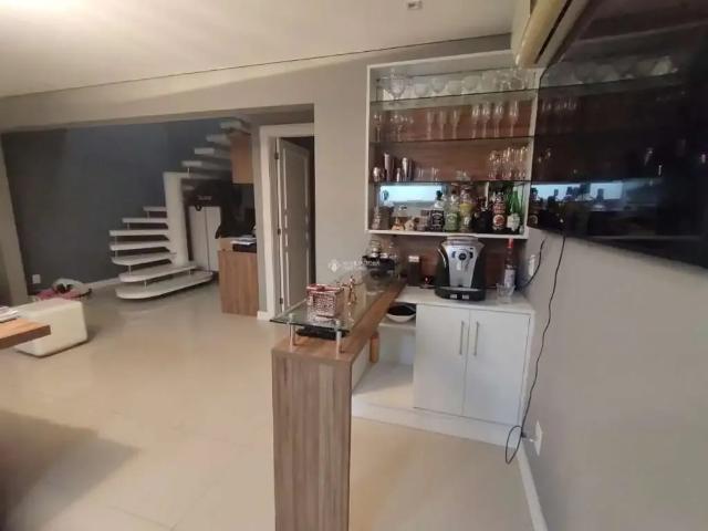 Cobertura para Venda em Florianópolis/SC Estreito 2 Quartos