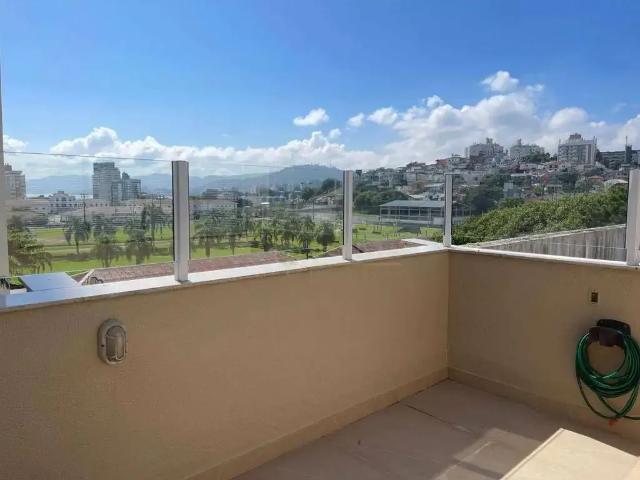 Cobertura para Venda em Florianópolis/SC Estreito 4 Quartos