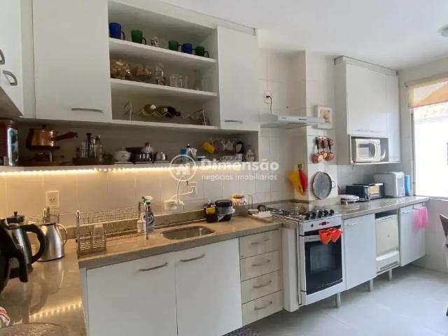 Cobertura para Venda em Florianópolis/SC Itacorubi 4 Quartos