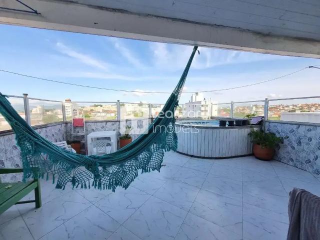 Cobertura para Venda em Florianópolis/SC Jardim Atlântico 3 Quartos
