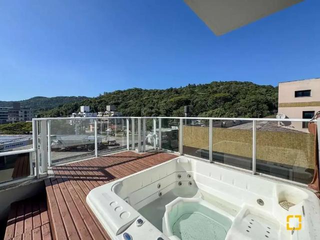 Cobertura para Venda em Florianópolis/SC Jurerê 2 Quartos
