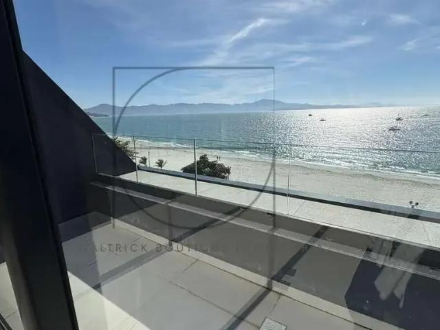 Cobertura para Venda em Florianópolis/SC Jurerê 3 Quartos
