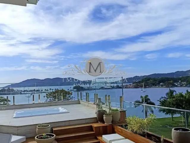 Cobertura para Venda em Florianópolis/SC Lagoa da Conceição 3 Quartos