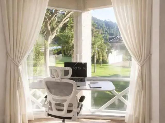 Cobertura para Venda em Florianópolis/SC Lagoa da Conceição 2 Quartos