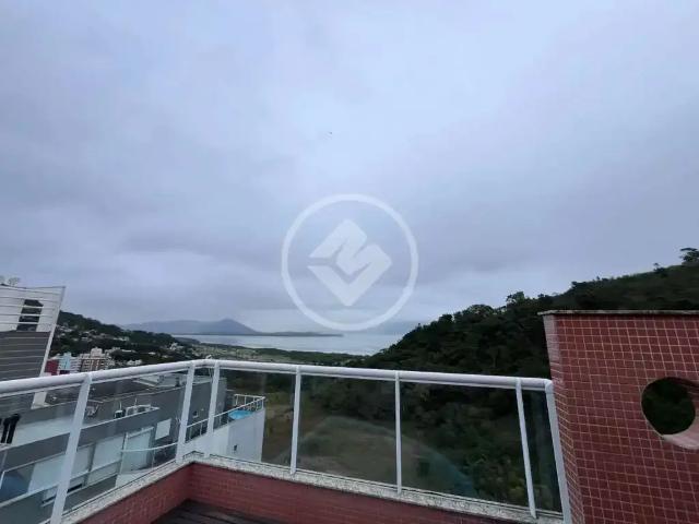 Cobertura para Venda em Florianópolis/SC Pantanal 3 Quartos