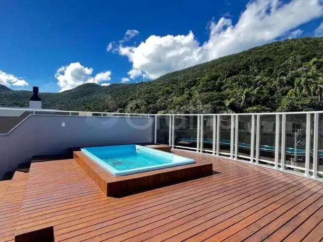 Cobertura para Venda em Florianópolis/SC Pântano do Sul 2 Quartos