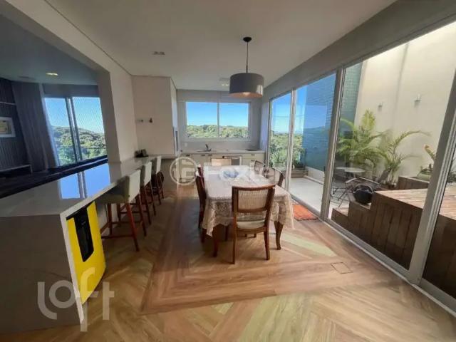 Cobertura para Venda em Florianópolis/SC Rio Tavares 2 Quartos