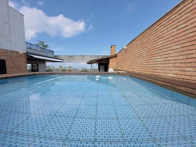 Cobertura para Venda em Guarujá/SP Enseada 5 Quartos