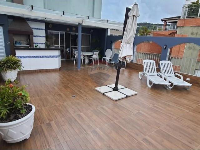 Cobertura para Venda em Guarujá/SP Enseada 3 Quartos