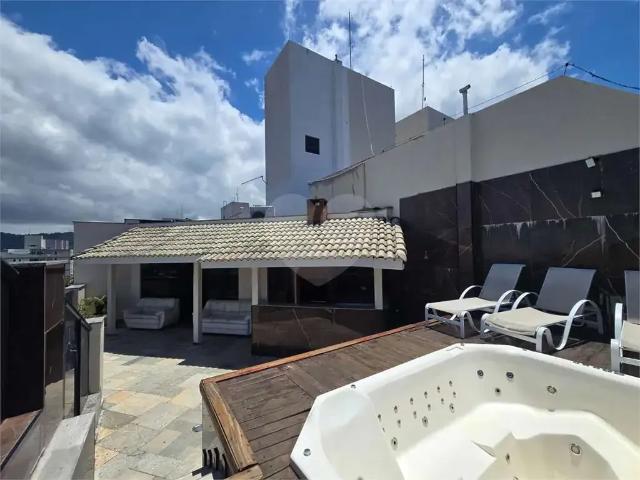 Cobertura para Venda em Guarujá/SP Enseada 3 Quartos
