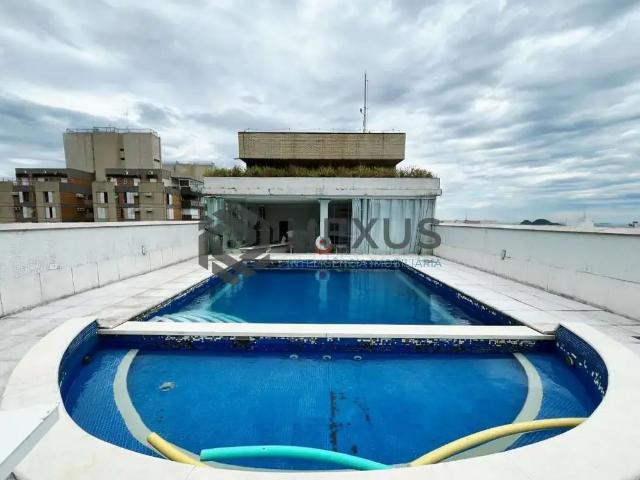 Cobertura para Venda em Guarujá/SP Pitangueiras 5 Quartos