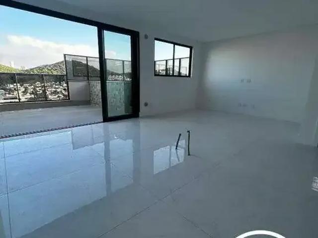 Cobertura para Venda em Itajaí/SC Praia Brava 3 Quartos