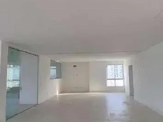 Cobertura para Venda em Itapema/SC Meia Praia 4 Quartos