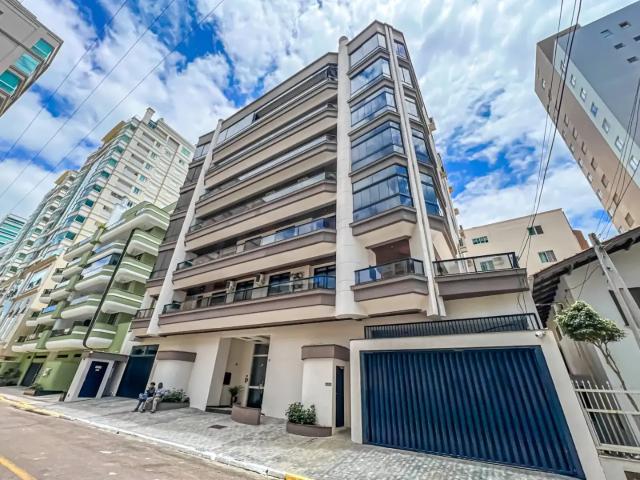 Cobertura para Venda em Itapema/SC Meia Praia 3 Quartos