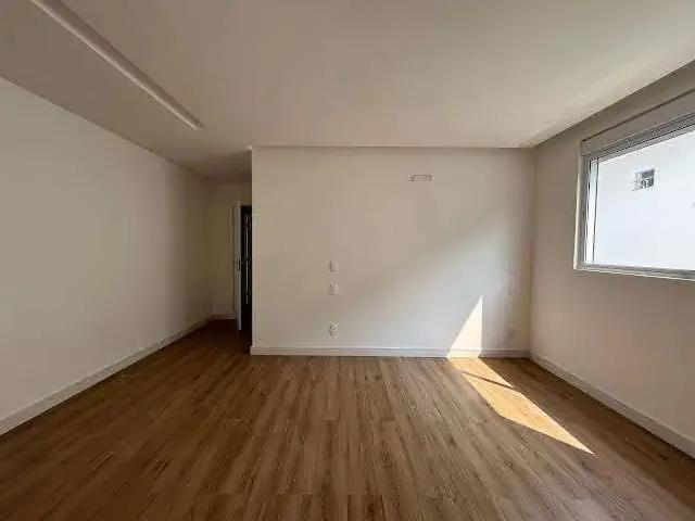 Cobertura para Venda em Jaraguá do Sul/SC Vila Nova 3 Quartos