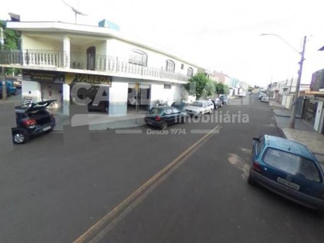 Cobertura para venda em Jardim Bicão de 319.00m² com 2 Quartos, 1 Suite e 2 Garagens