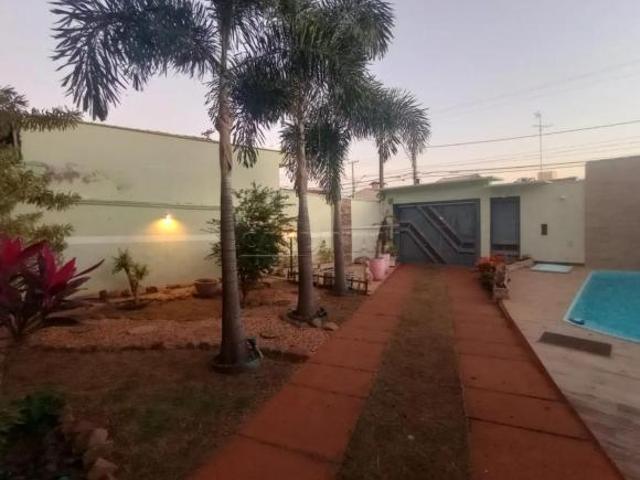 Cobertura para venda em Jardim Das Torres de 181.00m² com 3 Quartos, 1 Suite e 3 Garagens