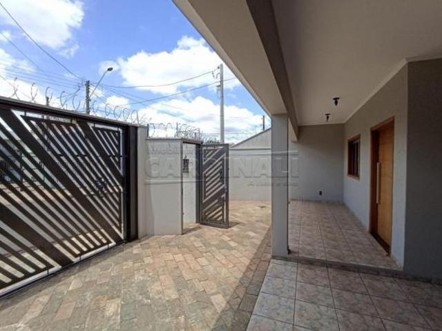 Cobertura para venda em Jardim Das Torres de 231.00m² com 4 Quartos, 1 Suite e 2 Garagens