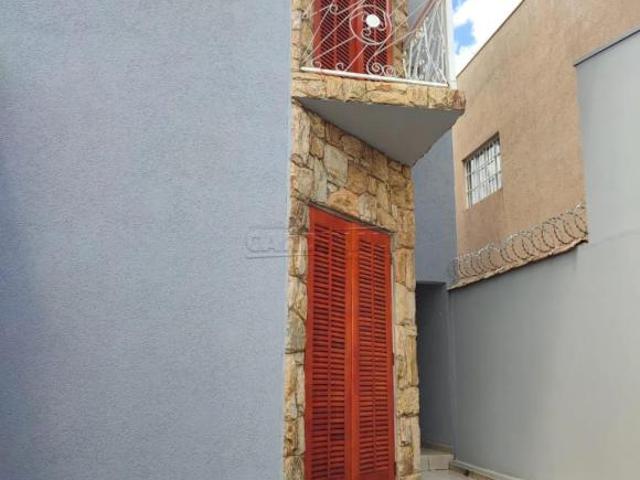 Cobertura para venda em Jardim Menzani de 125.00m² com 3 Quartos, 1 Suite e 2 Garagens