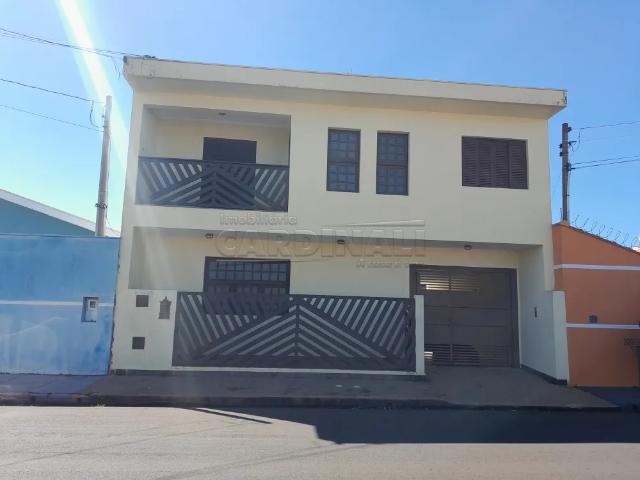 Cobertura para venda em Jardim São João Batista em São Carlos São Paulo de 216.00m² com 4 Quartos, 1 Suíte e 2 Garagens