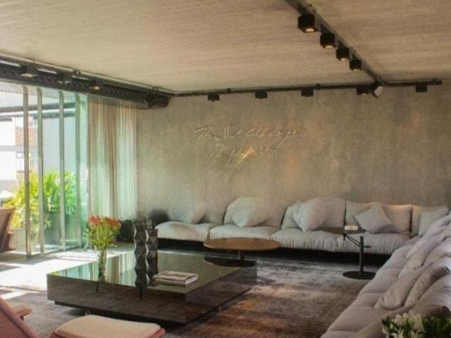 Cobertura para venda em Jardim Paulista de 449.25m² com 3 Quartos, 3 Suites e 3 Garagens