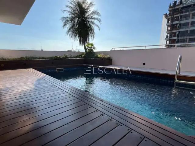Cobertura para Venda em Joinville/SC Centro 4 Quartos
