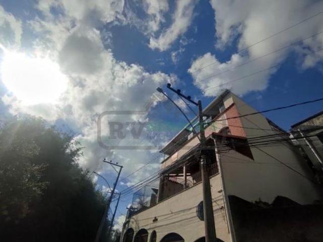 Cobertura para Venda em Juiz de Fora, Bom Pastor, 3 dormitórios, 2 banheiros, 1 vaga