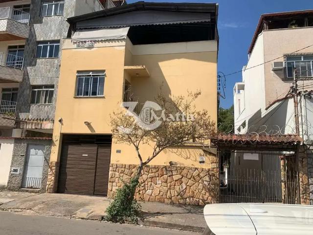 Cobertura para Venda em Juiz de Fora/MG Bairu 2 Quartos