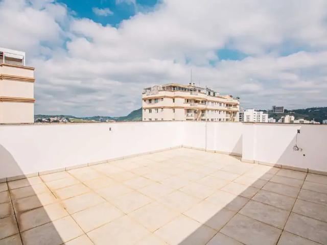 Cobertura para Venda em Juiz de Fora/MG Estrela Sul 3 Quartos