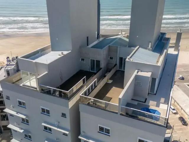 Cobertura para Venda em Laguna/SC Mar Grosso 3 Quartos