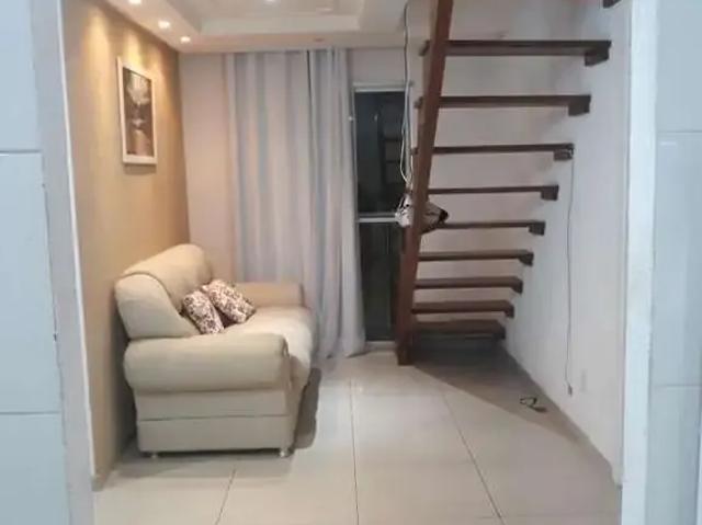 Cobertura para Venda em Lauro de Freitas/BA Caji 4 Quartos