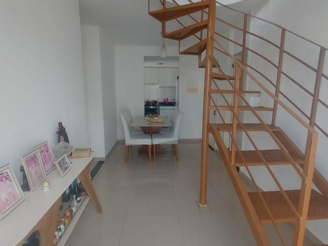 Cobertura para Venda em Lauro de Freitas/BA Caji 3 Quartos