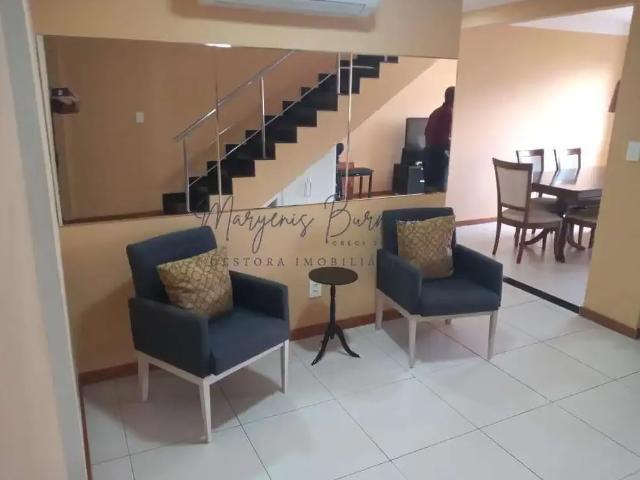 Cobertura para Venda em Lauro de Freitas/BA Centro 3 Quartos