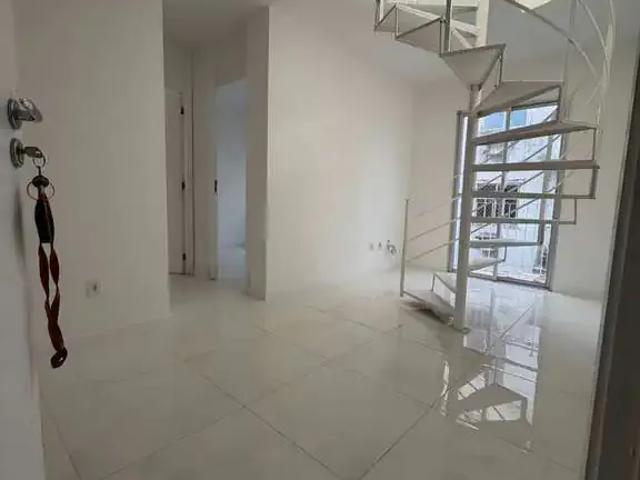 Cobertura para Venda em Lauro de Freitas/BA Quintas do Picuaia 3 Quartos