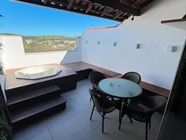 Cobertura para Venda em Macaé/RJ Lagoa 2 Quartos