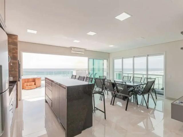 Cobertura para Venda em Matinhos/PR Praia Grande 4 Quartos