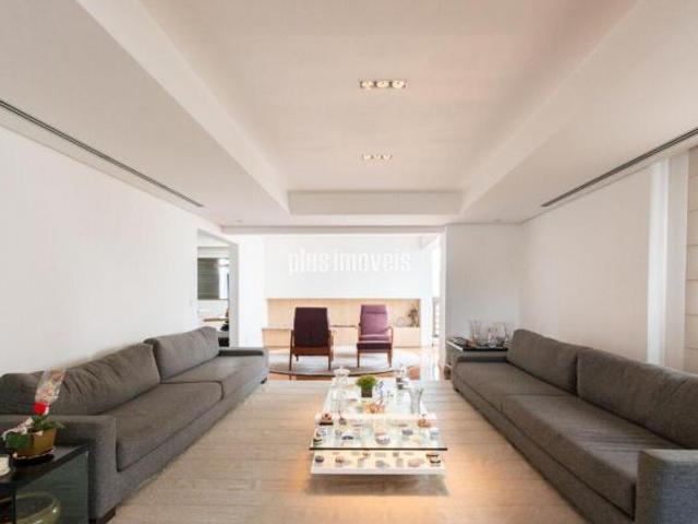 Cobertura para venda em Moema com 3 quartos, sendo 3 suítes, 389m²